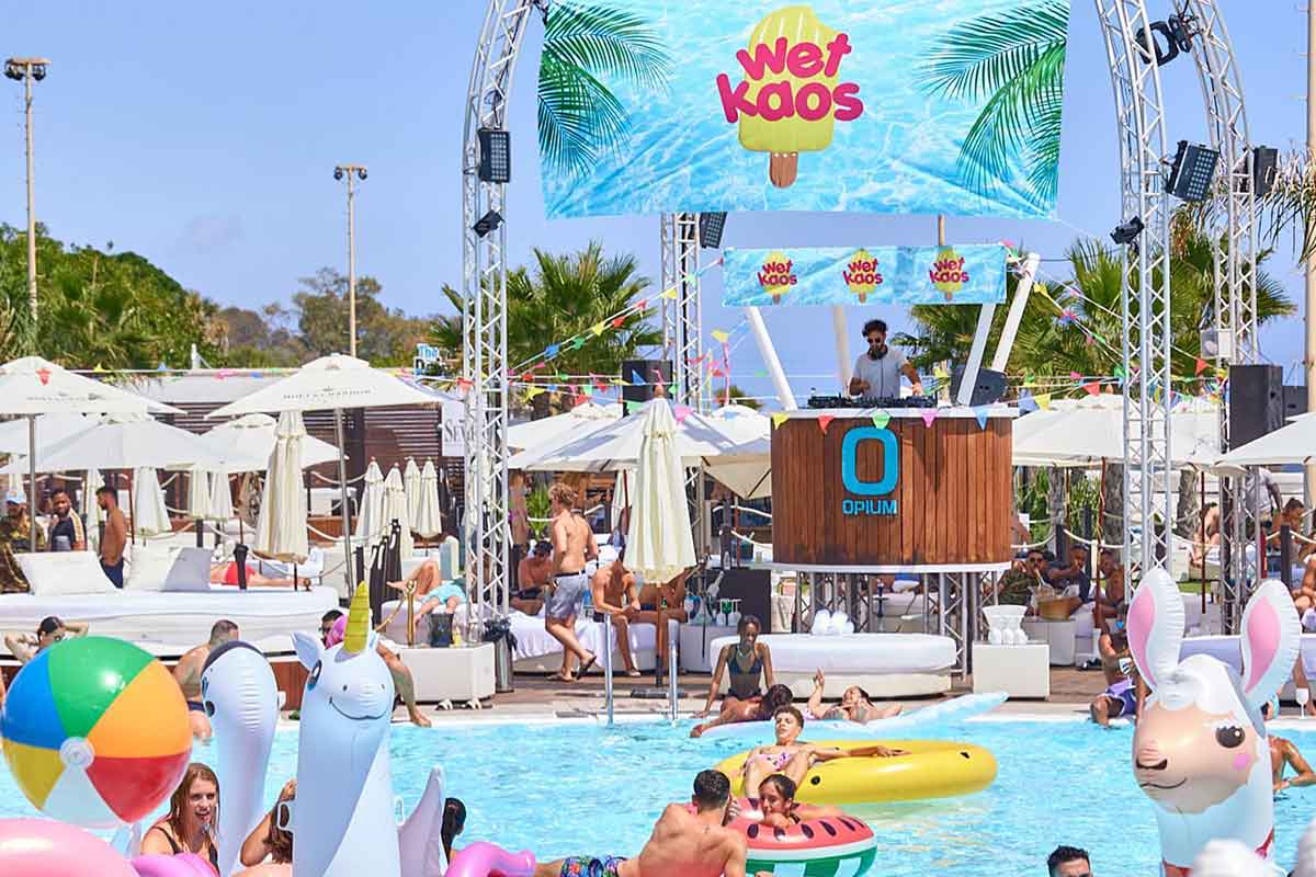 Best Beach Clubs in Marbella for Ultimate Luxury | We Rent Marbella