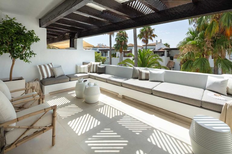 Trendsetting Terrace and Balcony Ideas for 2024: Elevate Your Outdoor ...